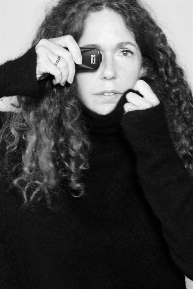 ABOUT - Sophie Delaporte